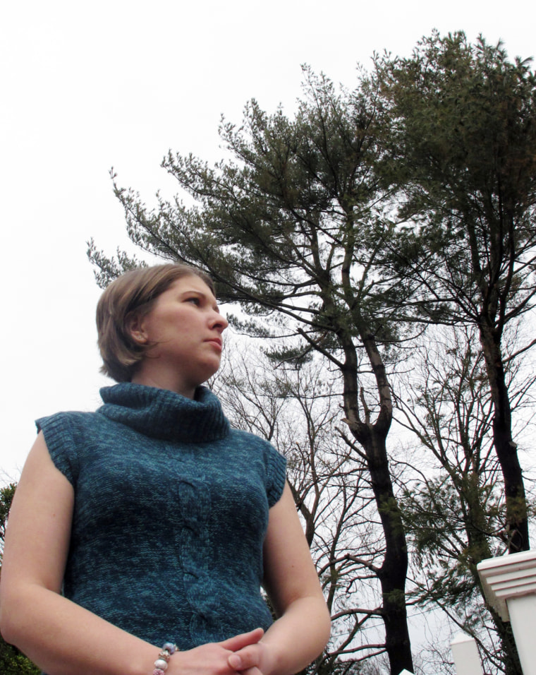 Childhood kidnapping survivor Katie Beers recounts ordeal in coffin ...