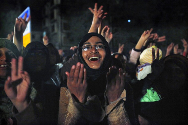 Declaring victory from behind bullet-proof glass, Pakistani cleric ends ...
