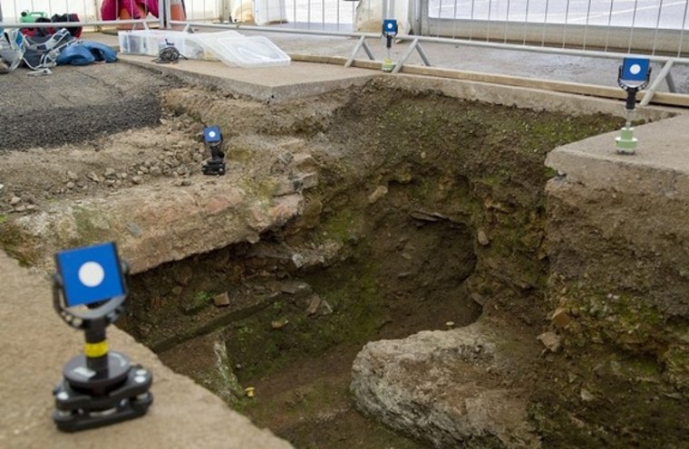 King Richard III's grave preserved in 3-D reconstruction