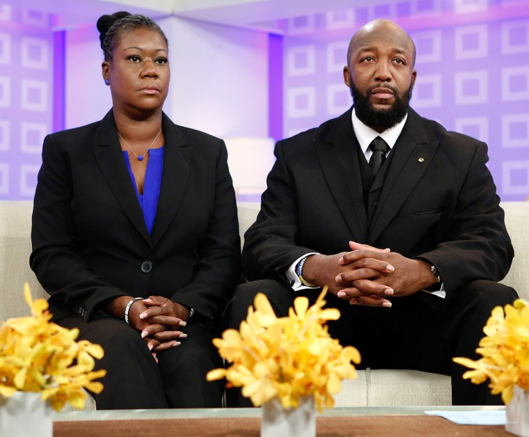 Trayvon Martin's parents, brother to participate in 100-vigil day