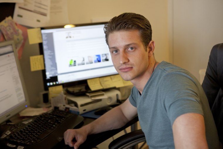 A warmer welcome? Veteran unemployment rate down again: Labor Department