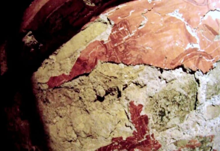 Micro-camera explores Maya tomb
