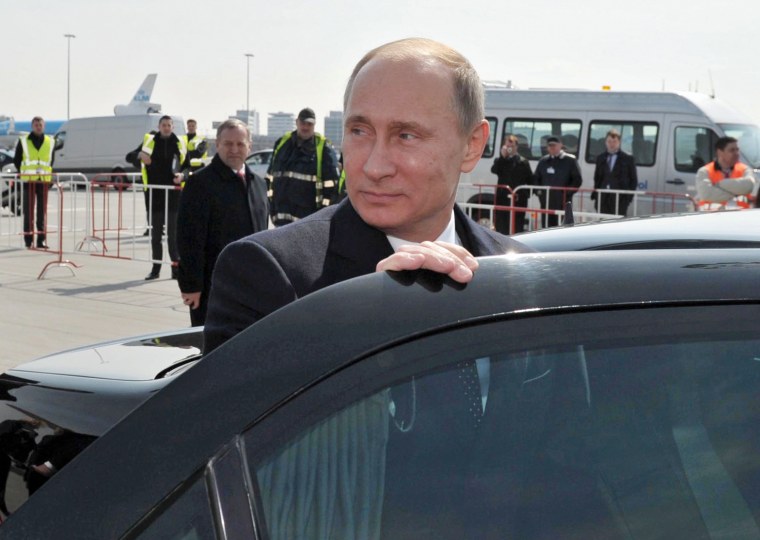 Russia's Putin to commute to work by helicopter