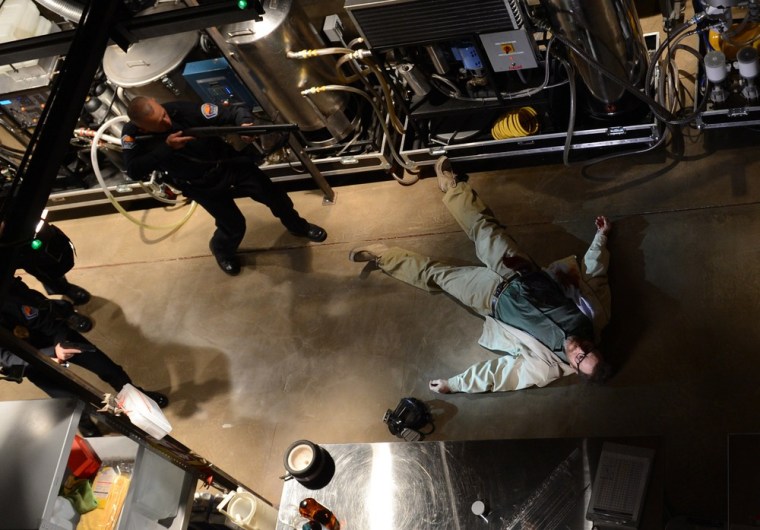 Breaking Bad Fans Mourn Walter White With Newspaper Obit Breaking Bad Fans Mourn Walter White With Newspaper Obit