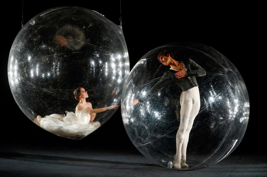 FARK.com: (12857016) Photoshop this bubble ballet
