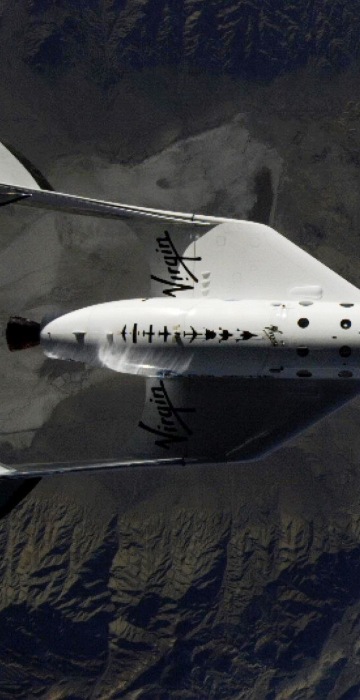 Incredible images of SpaceShipTwo's test flight
