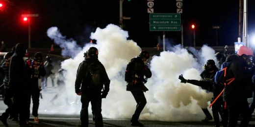 Police disperse Inauguration Day protesters in Portland, Oregon