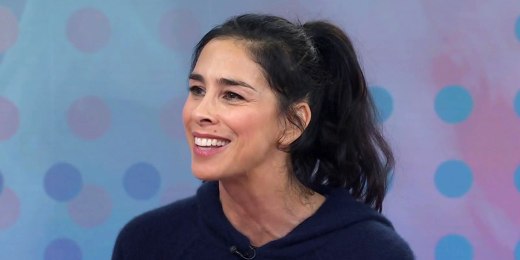 Glam-mas: Makeup tutorial for seniors goes viral