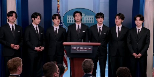 Parkland father, Andrew Pollack, gives emotional speech to Trump about ...