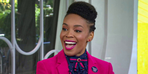 Naomi Judd honored by family and friends at public memorial