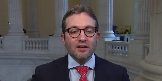 Police rally around slain officer's son at kindergarten graduation