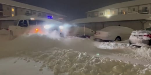 Severe weather pummels the Midwest as storm system moves east