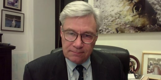 Trump's mental state an 'enormous present danger,' says psychiatrist ...