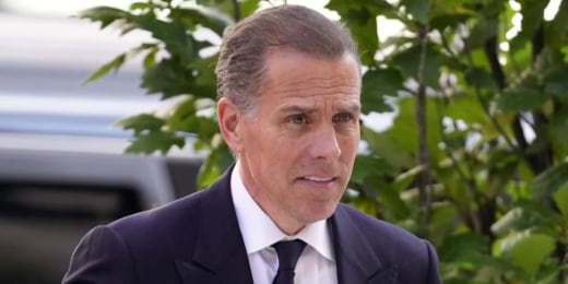 WATCH: Kellyanne Conway asks reporter: 'What's your ethnicity?'