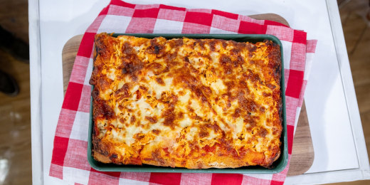 Stephen and Evie Colbert share chicken recipe from new cookbook