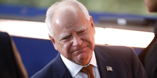 See Bird's-Eye View of Giant Mississippi 'Sinkhole'