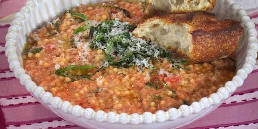 How to Make Cast Iron Pork Chops — And How to Clean the Pan!