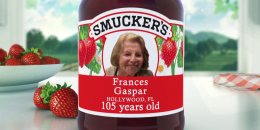 My TODAY Plaza: 100th birthday celebrant gets her own Smucker’s jar