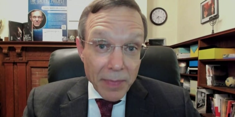 Skip Junis Saw O.J. Simpson at the Airport