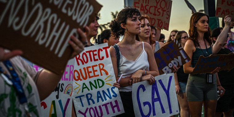 LGBTQ: Noticias de la Comunidad LGBTQ, Mes del Orgullo LGBTQ | Telemundo