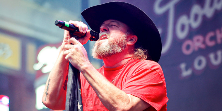 Celebrity News: Stories, Photos & Videos on the Stars of Music, Movies ...