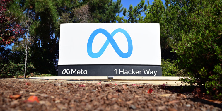 Social Media News: Facebook, Instagram, Snapchat, Twitter & More | NBC News