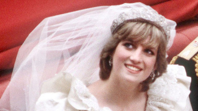 Princess Di’s treasures head to America’s biggest mall