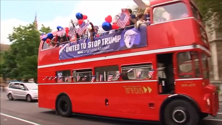 ‘Stop Trump’ London Bus Tour Urges Americans Abroad to Vote