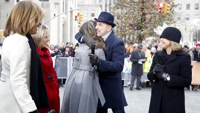 See Savannah Guthrie and Dylan Dreyer’s 20th anniversary surprise for ...