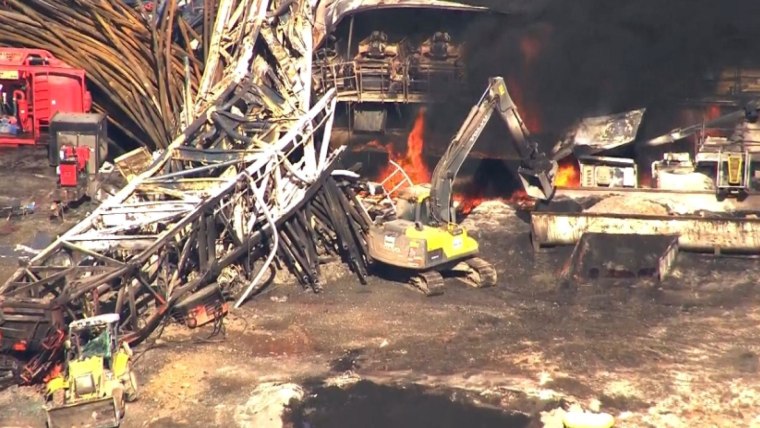 Oklahoma oil rig explosion leaves five missing