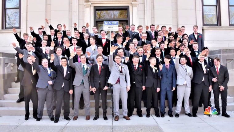 Dozens of Wisconsin high school students apparently give Nazi salute in ...