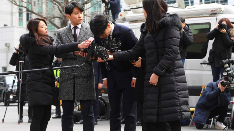 2 K Pop Stars In Sex Scandals Being Questioned By South Korean Police