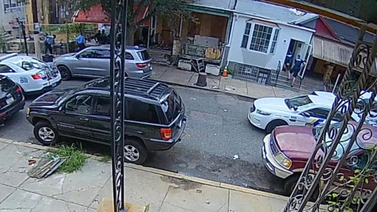 Video Shows Moment Philadelphia Officers Enter House Before Standoff