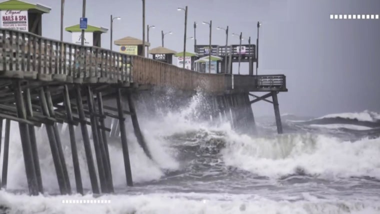 Hurricane Dorian continues slow crawl north, Carolinas brace for ...