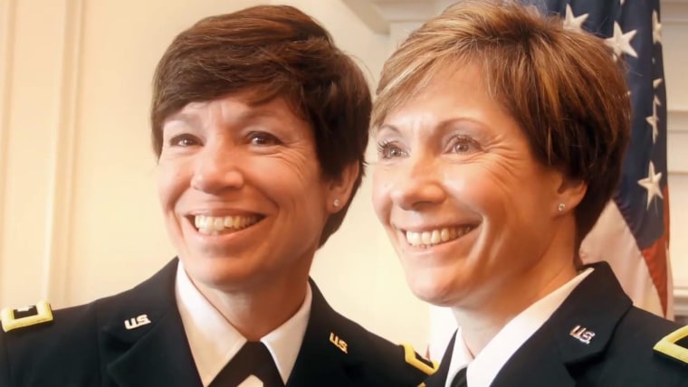 Sisters make history as U.S. Army generals