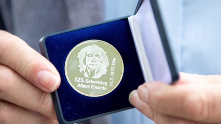 Nobel Prize for chemistry awarded, Turkey invades Syria