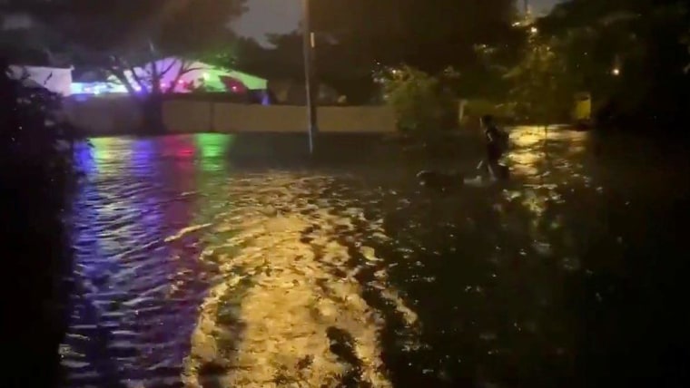 Deadly storm Eta poised to drop 12 inches of rain on Florida