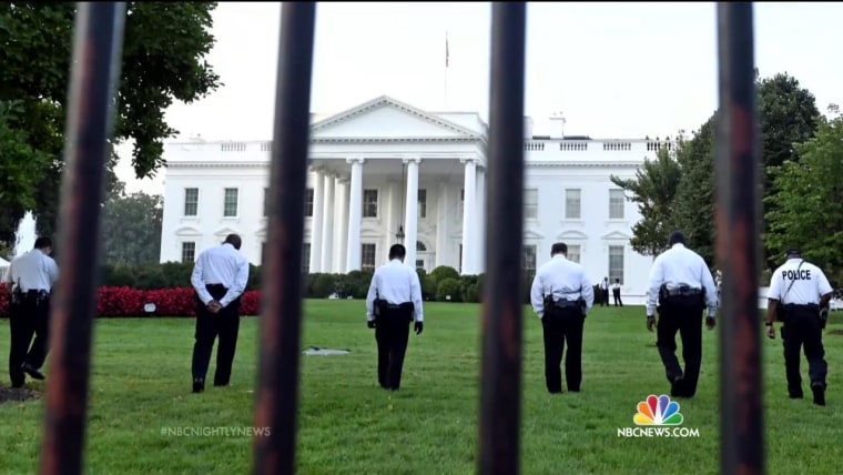 Four Officials Out in Secret Service Shakeup