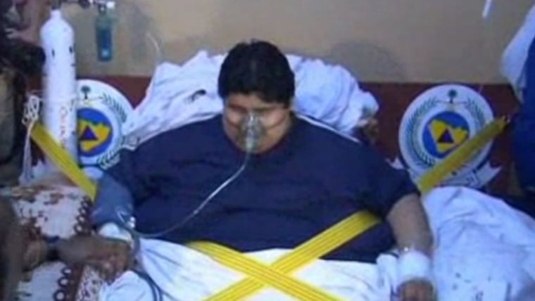 Forklift helps 1,300-pound Saudi man get to hospital for obesity treatment