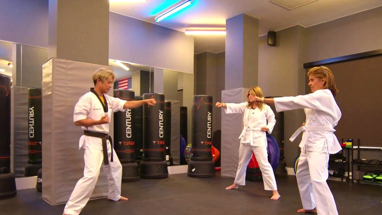 Kevin Hart and Snoop Dogg attempt karate with twinjas