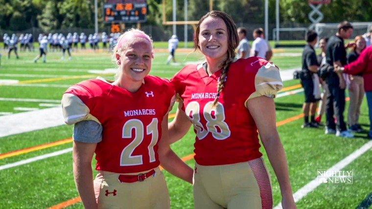 Women placekickers make history at NCAA football game