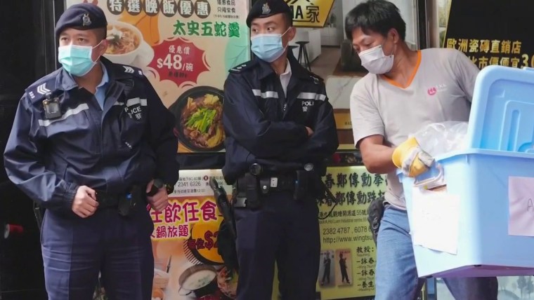 Hong Kongs Pro Democracy Stand News Outlet Shuts Down After Police