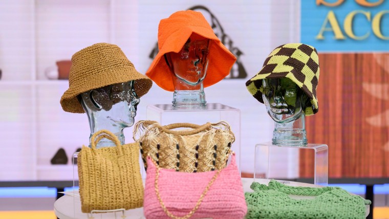 The ultimate ‘it-list’ for summer accessories: Bucket hat, bags, more