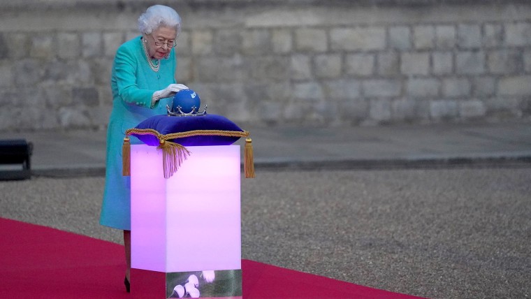 Queen Elizabeth II lights first of 1,500 Platinum Jubilee beacons