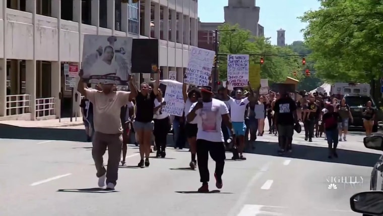 Bodycam footage to be released in the Akron, OH police shooting of a 25 ...