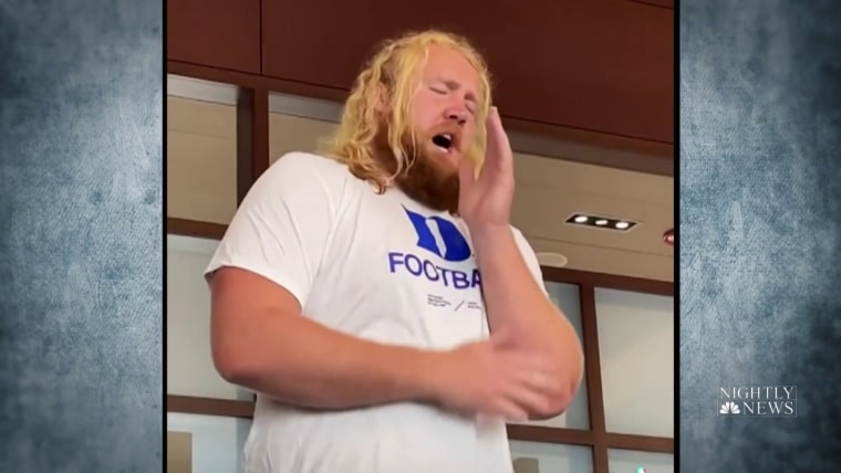 Duke football player stuns team by singing opera