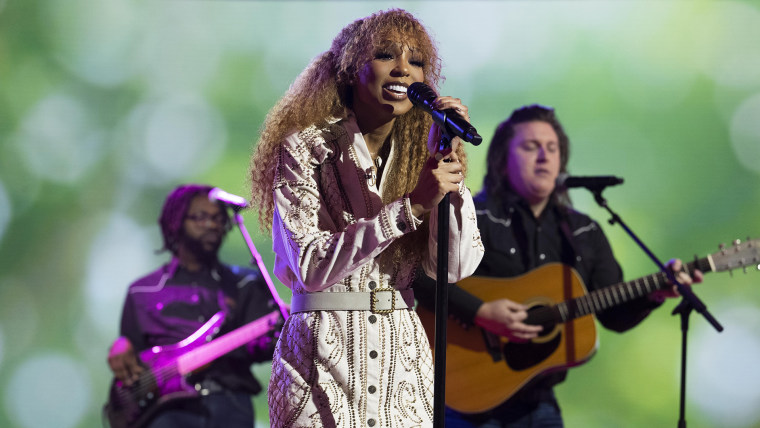 Tiera Kennedy performs her new single ‘Found It In You’ on TODAY