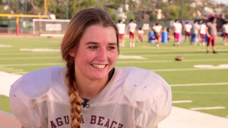 Bella Rasmussen Makes History as First Female High School Football ...