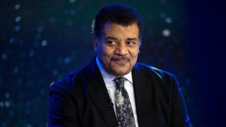 Neil deGrasse Tyson talks new book, beef with 'Titanic'
