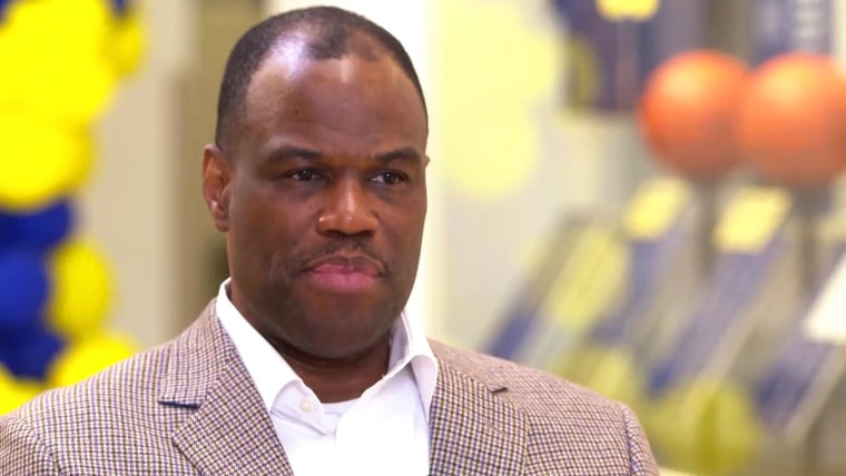 How faith helped NBA legend David Robinson on and off the court